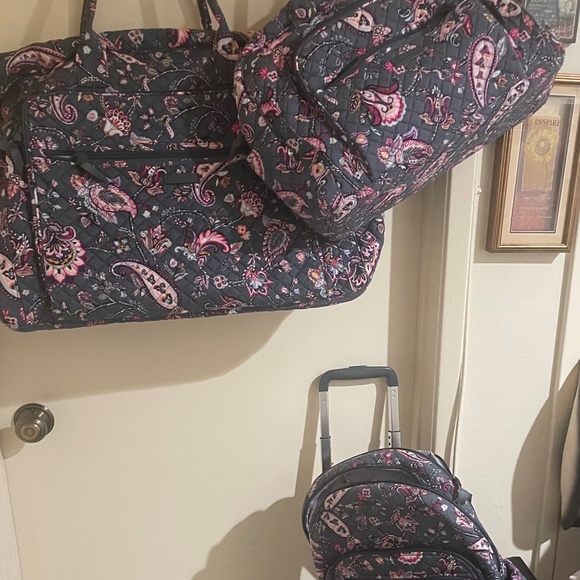 Vera Bradley | Bags | Authentic Vera Bradley Felicity Paisley Pattern ...